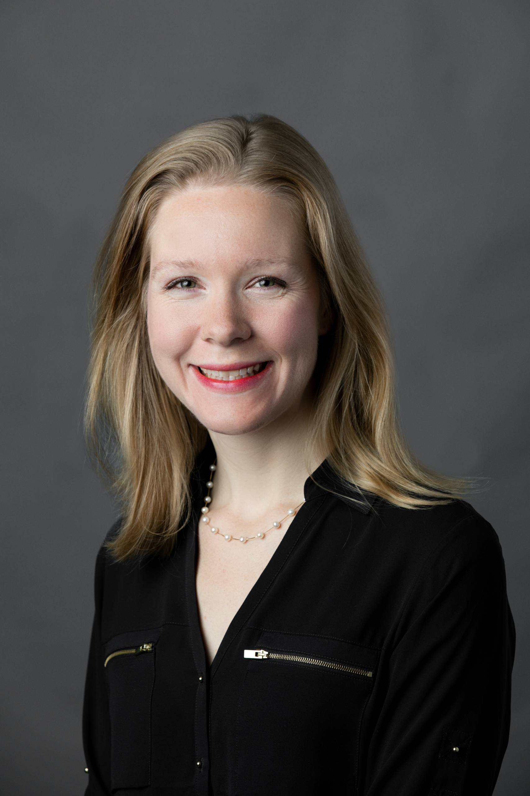 Ana Gordon Bio - Twist Out Cancer